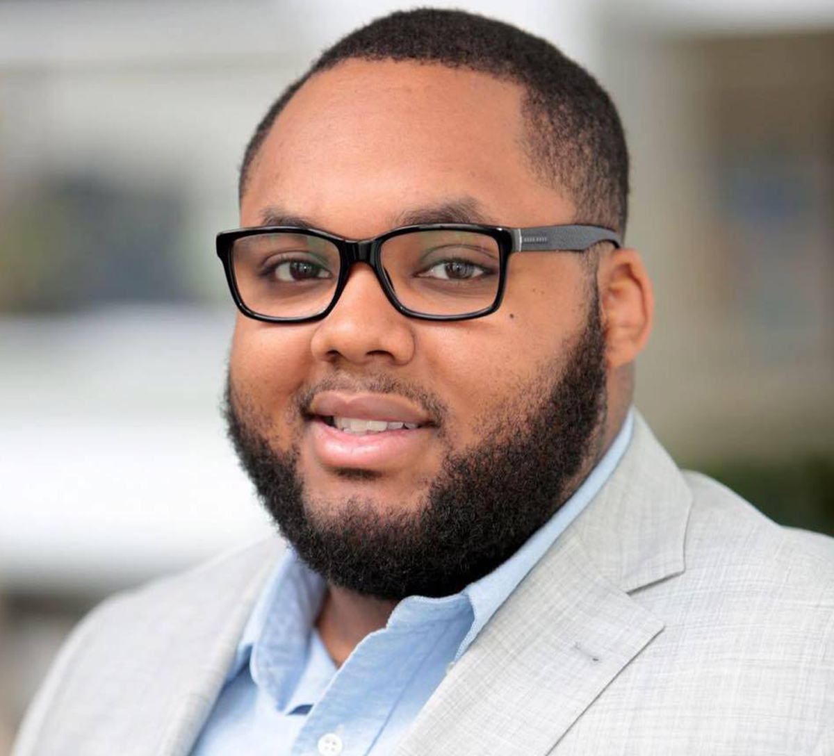 Yves-Joseph Rosalbert à l’investiture du PLC dans Bourassa - Intexto, Journal Nou